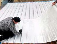 China Asphalt Glue Roof Heat Insulation Waterproof Self Adhesive Membrane 1m*10m for sale