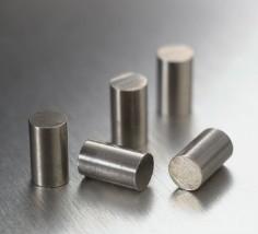 China Rare Earth Oxide With Low Toxicity And Melting Point Of 1522 °C for sale