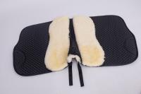 China Sheepskin DR Saddle Pad 4 Pockets System With Inserts And Colour Piping Decoration for sale