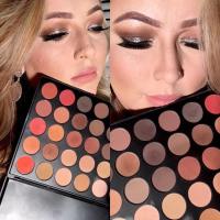 China 35 Colors Pressed Glitter Eyeshadow Private Label For Eye Makeup , 23.3X16.8X1.5CM for sale