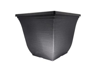 China Customized Anti Frost Garden Plastic Plant Pots 1-25 Gallon Nursery Pots for sale