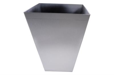 China Hotel 90cm Tall Plastic Planter Tall Cube Planter For Outdoor Decoration for sale