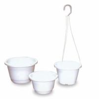 China Sturdy 10 12 Inch Plastic Hanging Baskets Waterproof Plant Containers For Fences for sale