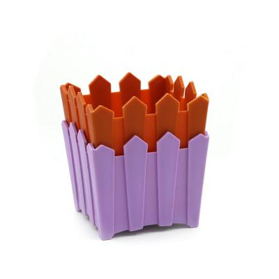China L8.5cm*H7.0cm Fence Plant Pots Nontoxic Tasteless Garden Fence Pot Holders for sale