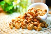 China Food Grade VFFS Packaging Machine Cashew Nut Peanuts Raisins Granule Packing Machine for sale