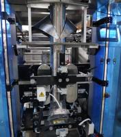 China LC-520A VFFS Packaging Machine vertical form fill seal system ideal for packaging snacks grains coffee and other food products for sale