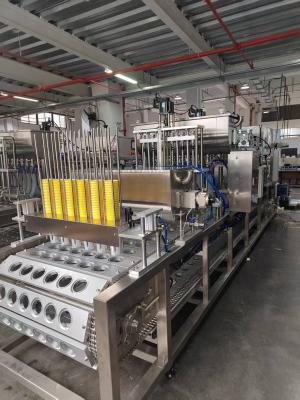 China CE Certificate LC-672CF Fully Automatic Vacuum Disc Salad Dressings , Sauces , Fruit Purees , Meat Purees , Cups Tray Filling And Sealing Machine for sale