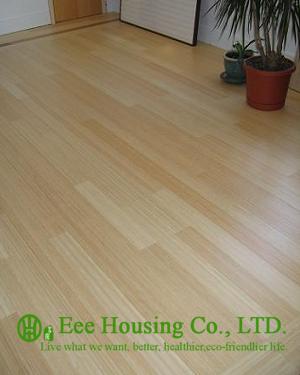 China Carbonized Color Bamboo Flooring,Vertical-compressed Structure, UV Varnish,4 sides micro bevel connection Coating for sale