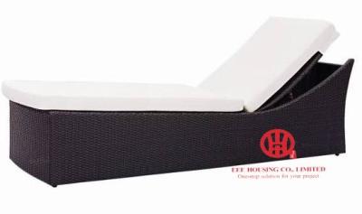 China outdoor leisure single rattan sunbed,Rattan Beach Sun Lounger for sale