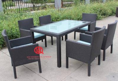 China Outdoor rattan furniture round table and chair,outdoor garden dining table and chair,Leisure bistro rattan dining set for sale