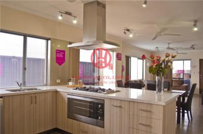 China Customized Modern Laminated Wood Grain Color Kitchen Cabinet with Excellent Design and Quality for sale