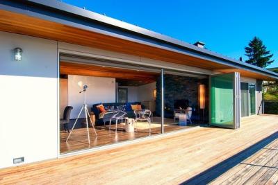 China aluminum extrusion profile heat insulation bi-fold door,MultiSashes Non Thermal Break Aluminum Folding Door for sale