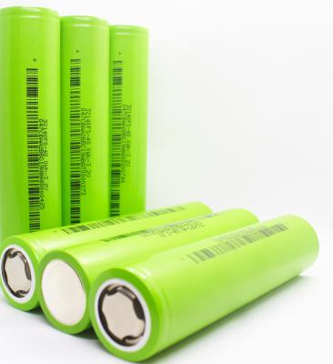 China 32140 3.2V 15000mAh Rechargeable LiFePO4 Li Ion Battery Cell for sale