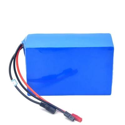 China 24V 40Ah LiFePO4 Solar Street Light Battery 32700 32140 Cylindrical Battery Cell Pack With BMS for sale