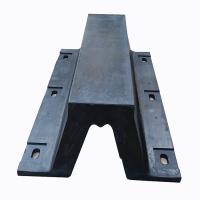 China Long Service Life V Type Fender Boat Dock Fenders For Marine Mooring for sale