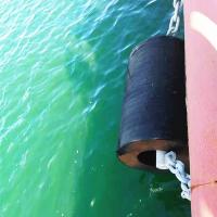 China Tug Boats Cylindrical Rubber Fender CMF600D BV Certificate for sale