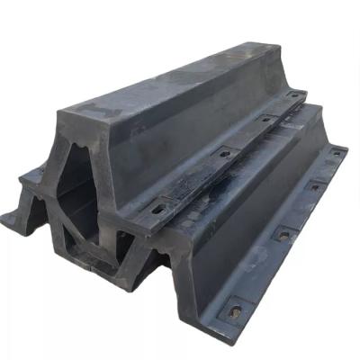 China OEM Service Arch Rubber Fender Heavy Duty Anti Aging NR Material for sale