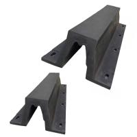 China Oil Resistance V Type Fender PIANC2002 Standard Boat Port Berthing Bumper for sale