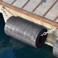 China PIANC ISO Standard Cylindrical Marine Fenders Heavy Duty Long Service Life For Dock for sale