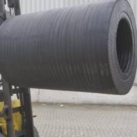 China PIANC2002 Cylindrical Marine Fenders Dock Rubber Bumper For Berthing for sale