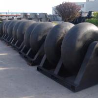 China Heavy Duty Roller Dock Bumpers For Boats Nitrile Rubber Material for sale