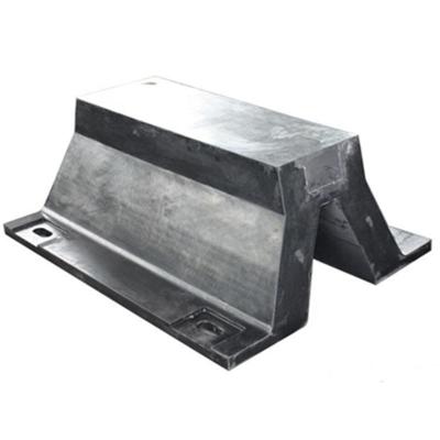 China V Type Arch NBR Rubber Fenders For Docks Protection Pianc 2002 for sale