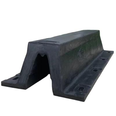 China Wharf 600h High Performance Arch Rubber Fender For Port Dock for sale