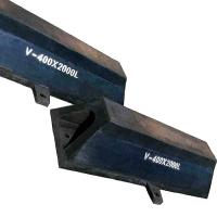 China High Energy Absorption 1000mm V Type Fender For Ships And Boats for sale