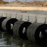 China Iso Uv Resistance Marine Cylindrical Fenders Marine Equipment Marine Rubber Fenders for sale