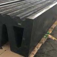 China Tug Boat Fenders Marine Tug Cushions Rubber Fenders For Waveimpact Tidal Protection for sale