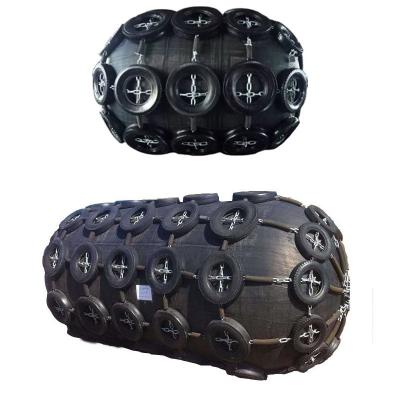 China 2.0m Pneumatic Rubber Fender Extreme Durability Low Maintenance Oil Resistant Surface for sale