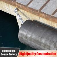 China 750×1800mm Cylindrical Marine Fenders Smooth Surface Long Term Use Shock Resistant for sale