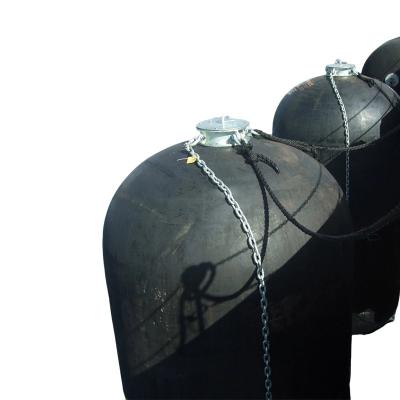 China Heavy Duty Protection Submarine Fender Superior Impact Absorption Long Service Life for sale