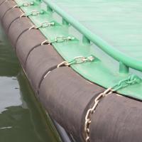 China Marine Fenders Tug Boat Fenders High Abrasion Resistant Strong Compression Resistance Easy Installation for sale