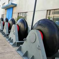 China Marine Roller Fenders with Excellent Shock Absorption Long Service Life and High Stability for Port Terminals for sale