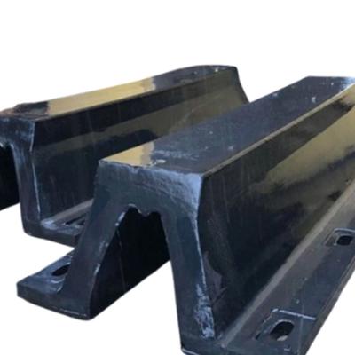 China Customized Size Arch Rubber Fender with Durable Natural Rubber for High Energy Absorption for sale