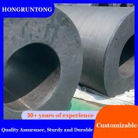 China Cylindrical Marine Fenders with High Resilience Shock Absorbing Performance and Aging Resistant for Ship Mooring Protection for sale