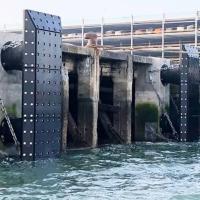 China Cell Rubber Fender with Large Compression Capacity Stable Performance and Easy Installation for Marine Docks for sale