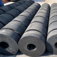 China High Abrasion Resistant Marine Grade Rubber Tug Boat Fenders with Excellent Buffer Performance for sale