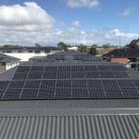 China Jinko Solar Packages JKM550-570M-72HL4 Bifacial Solar 580W Panel Mono-facial Panels Half Cut 580 Watts for sale