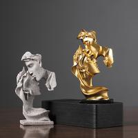 China Unique Birthday Gift Creative Bamboo Resin Thinker Statue for Eco-conscious Homes for sale