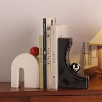 China Home Decoration Pieces Luxury Modern Art Antique Style Elegant Small Ceramic Bookends for sale