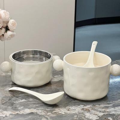 China Stainless Steel Lid Double Handle Design Ceramic Heart-Shaped Noodle Bowl for Printing for sale
