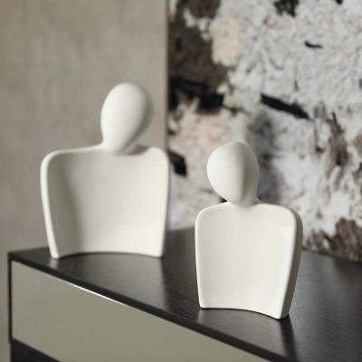 China Unforgettable Moments Handcrafted Ceramic Love Couple Figurines for Various Festivals for sale