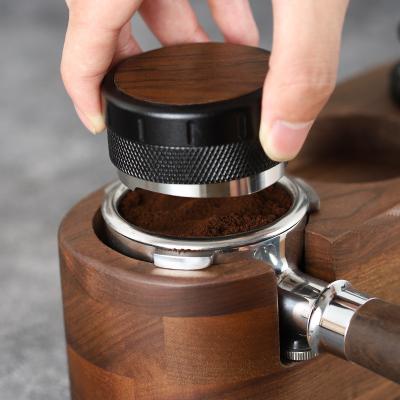 China Portable 2024 Espresso Coffee Tamper with Walnut Wood Handle and Calibrated Pressure for sale