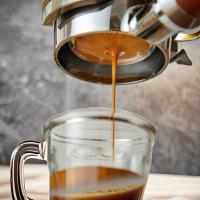 China Home Coffee Maker with Black Laser Logo Espresso Barista Tools and Pressure Gauge for sale