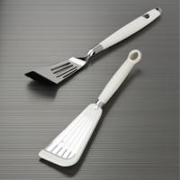 China Food Set Stainless Steel Slotted Turner Heat Resistant Spatula for Nonstick Cookware for sale