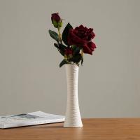 China Modern Antique Ceramic Vase Art for Home and Wedding Decor Nordic Style Tabletop Vase for sale