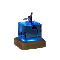 China Light Gift Shark Diver LED Ocean Night Lamp Luxury Design Style Resin Table Lamps for sale