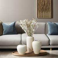 China Nordic Minimalist Ceramic Flower Vase in Modern White Stripes for Home Interiors for sale
